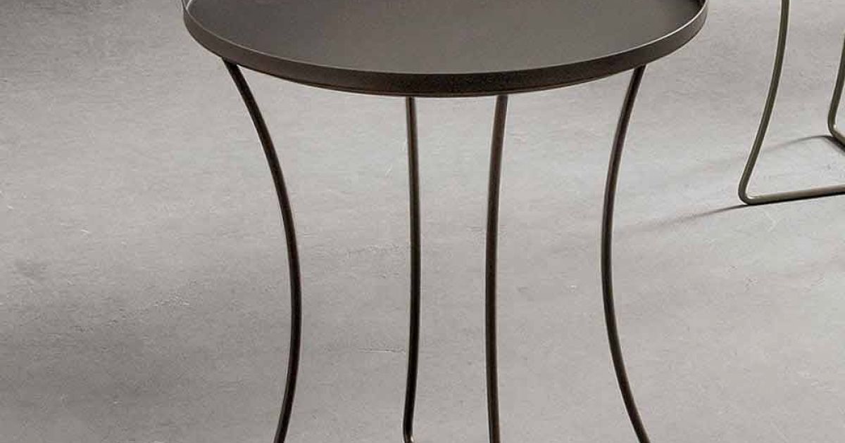 Ronde salontafel van geverfd metaal Made in Italy, kostbaar